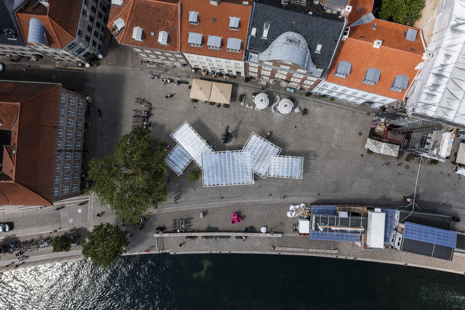 Plastic Pavilion - Terroir